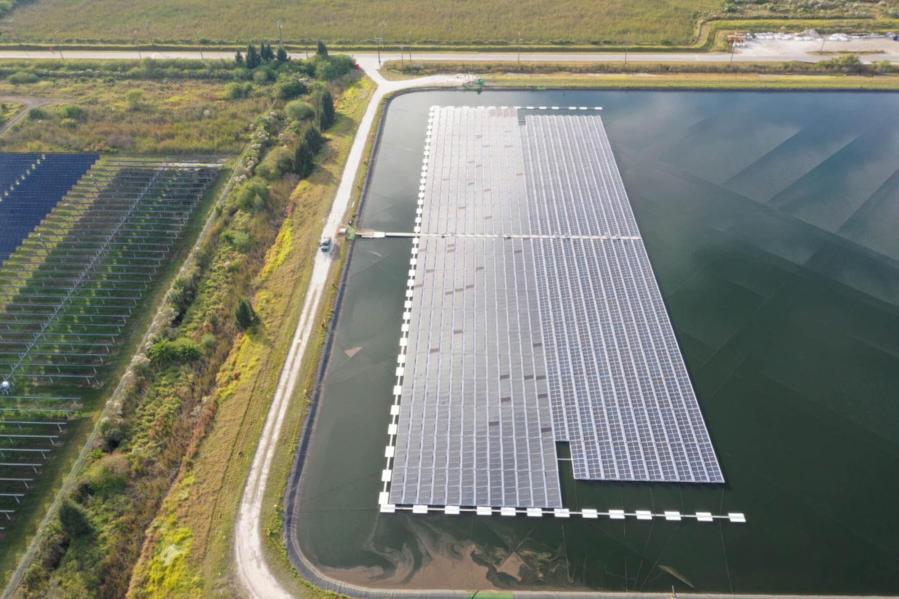 Floating Solar Systems - Accusolar