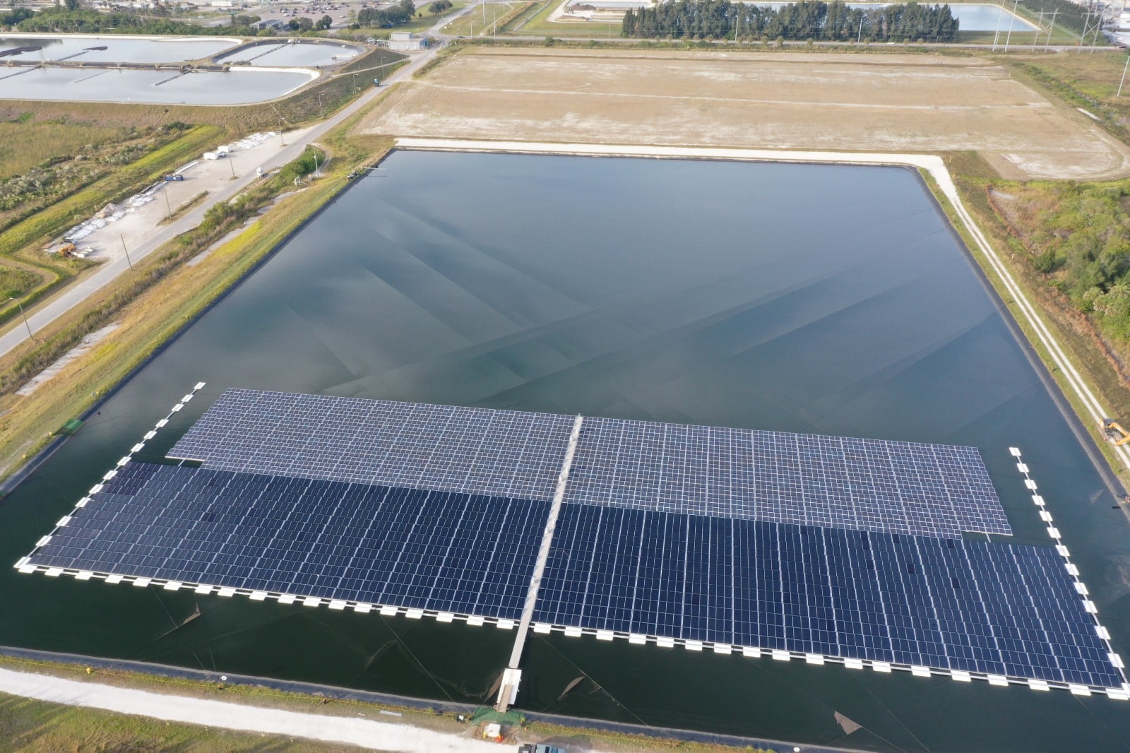 Floating Solar Systems - Accusolar